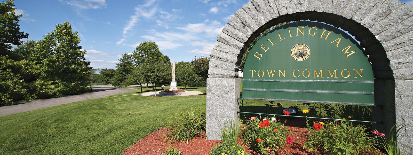 Bellingham, MA - Dean Bank